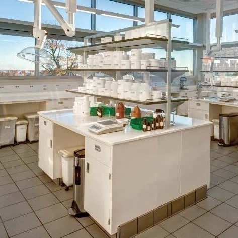 Labs USA™ In-Stock Laboratory Furniture, Lab Equipment, and Supplies
